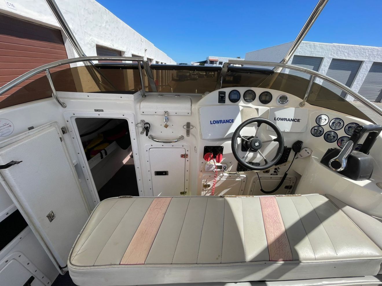 2007 King Cat 2406 by Z-Craft 2x Yamaha 150hp EFI 4-stroke: Counter ...