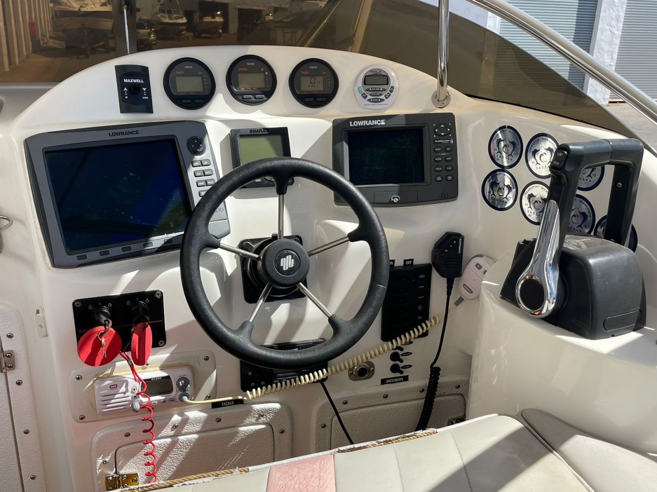 2007 King Cat 2406 by Z-Craft 2x Yamaha 150hp EFI 4-stroke: Counter ...