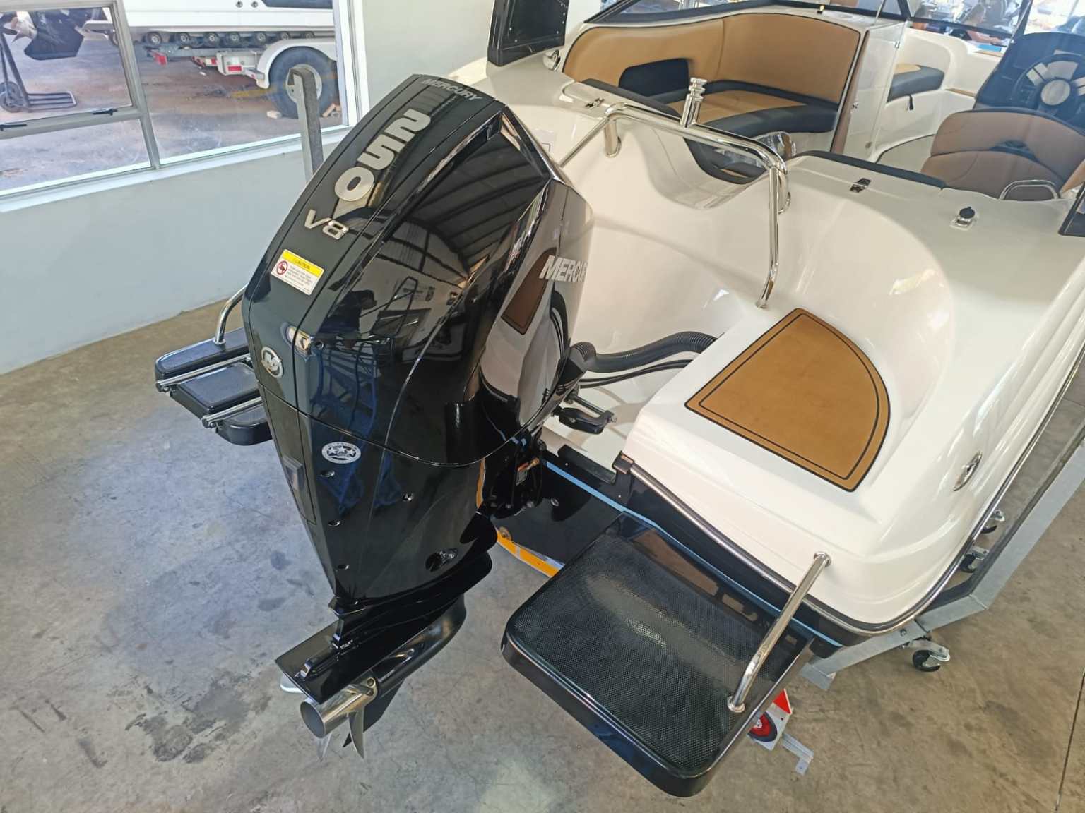 New 2026 Odyssey 650 Powered by the 250hp V8 Mercury 4-Stroke Outboard ...